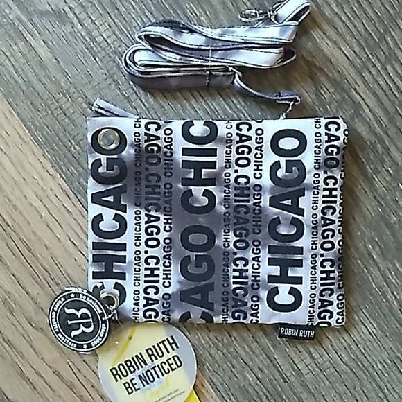 Robin Ruth | Bags | Robin Ruth Be Noticed Chicago Cross Body Messenger ...